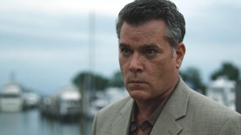 Frank Sinatra's daughters sent Ray Liotta a horse's head