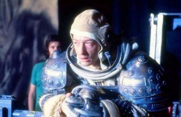 Rare behind-the-scenes colour photographs of Ridley Scott’s sci-fi ...