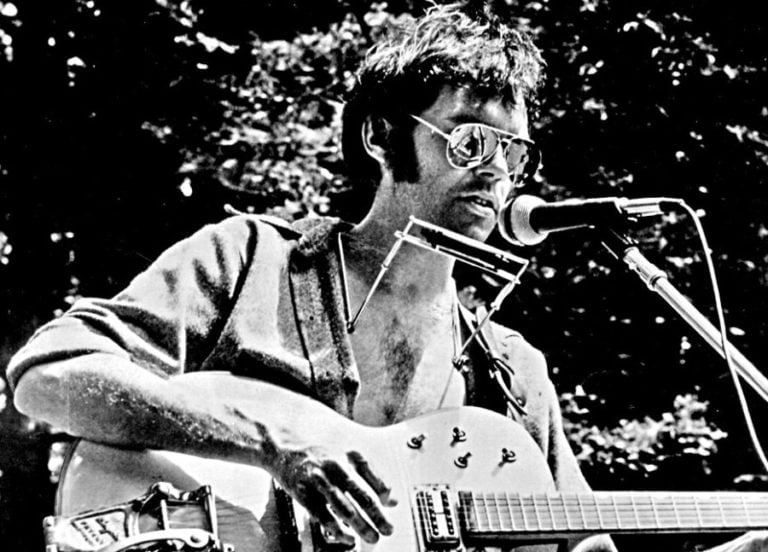 The story behind Neil Young song 'Only Love Can Break Your Heart'