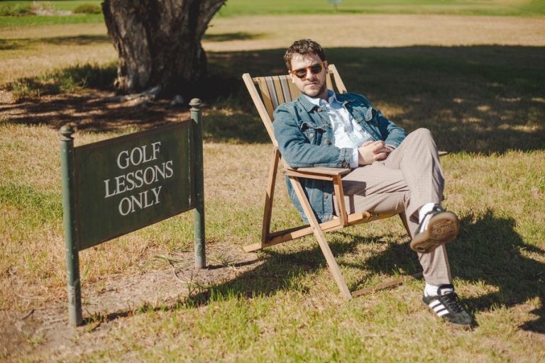 Jamie T shares new single: ‘Hippodrome’