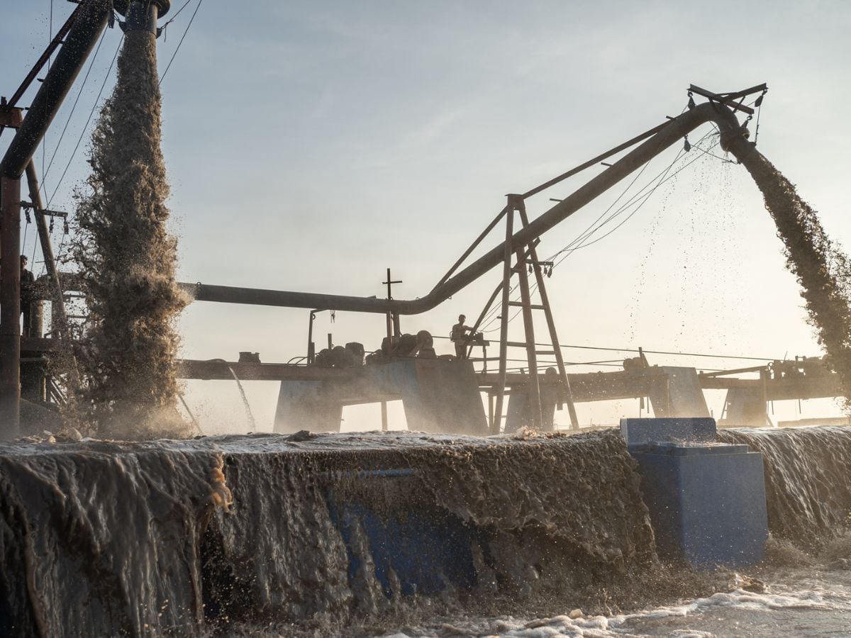 Andy Ball photographs the impact of sand mining in Cambodia