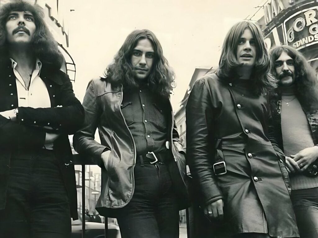 How Ozzy Osbourne explained the song 'Paranoid' back in 1970