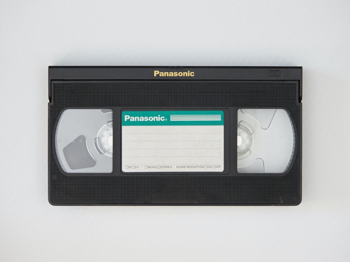 What was the last film to be released on VHS?
