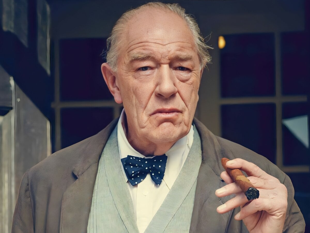 Tributes pour in for the 'Harry Potter' actor Michael Gambon
