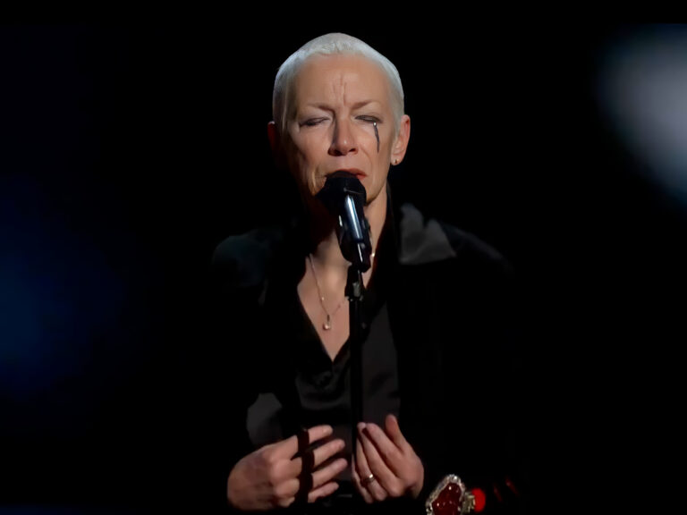 The Kinks song Annie Lennox calls one of her favourites