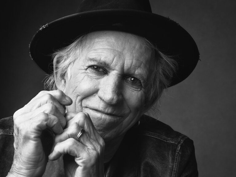 What happened to Keith Richards' hands?