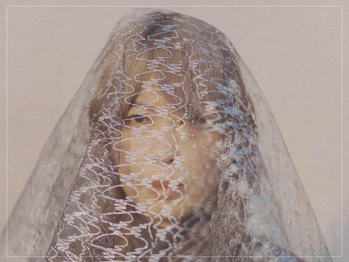 Eiko Ishibashi - 'Antigone': beauty flashes in its greyscale